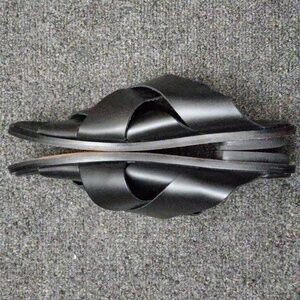 Clarks | Shoes | Clarks Willow Art Black Leather Strappy Sandals | Poshmark